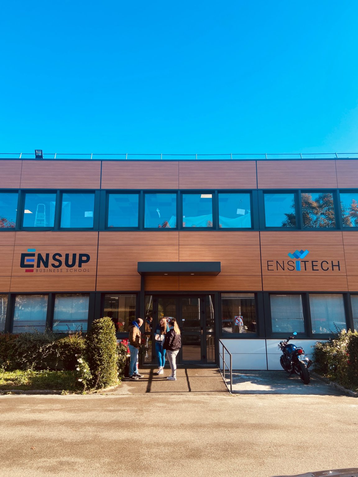 ENSUP Business School - Un Job qui Compte